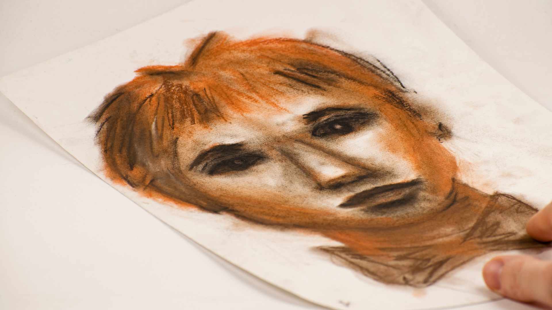 Initiation à la technique de la sanguine pour les dessinateurs novices